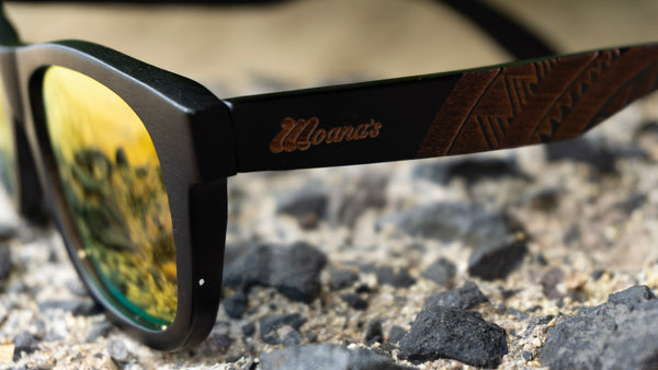 Basalt Classic Wood Sunglasses with Red Mirror Polarized Lens – Moana's ...